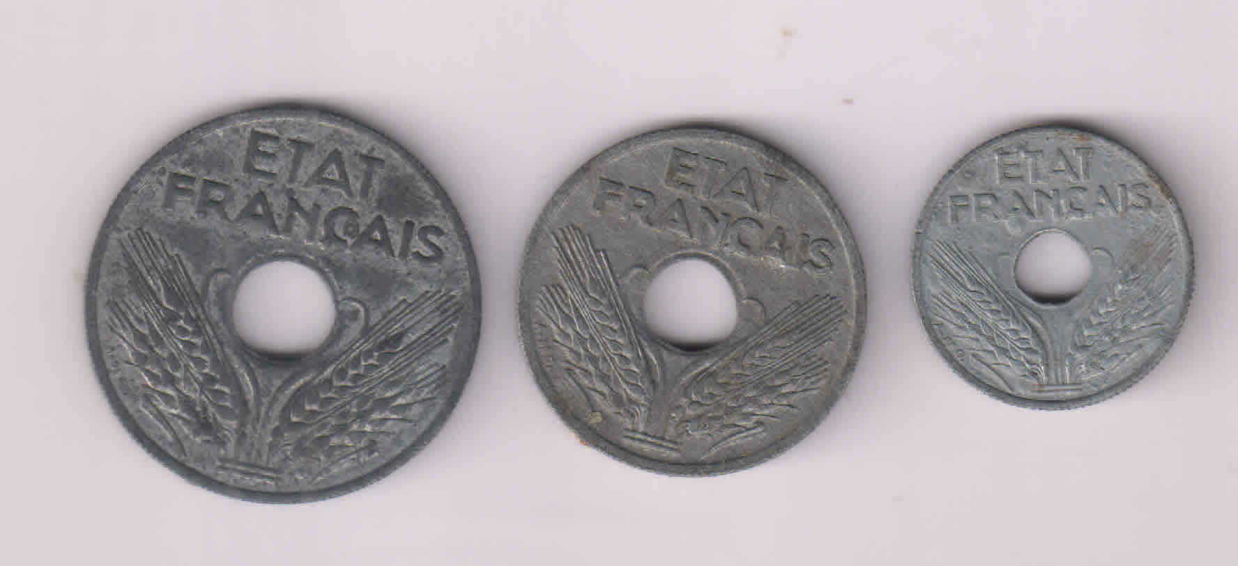 Vichy French State issue - 20 cmes 1941 WW II zinc holed coin - KB ...